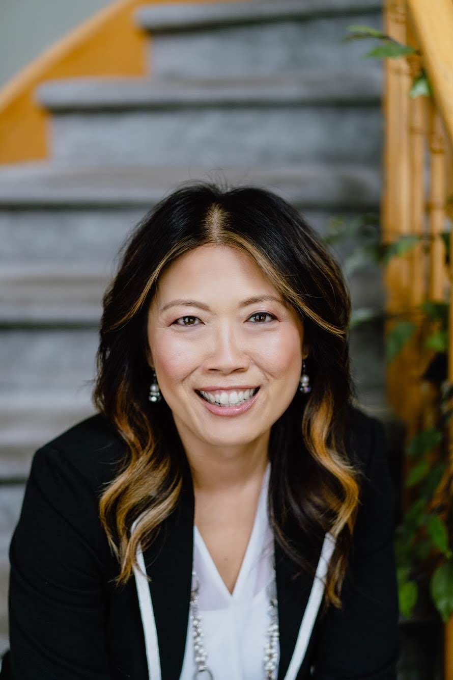 Dr. Merry C Lin - See Hear Love